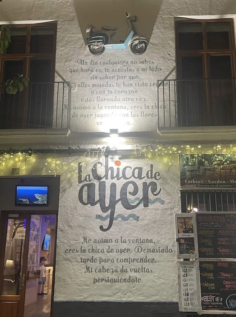 Vida Nocturna en Dénia: Mejores Pubs y Discotecas 2026 • PLAYASDENIA